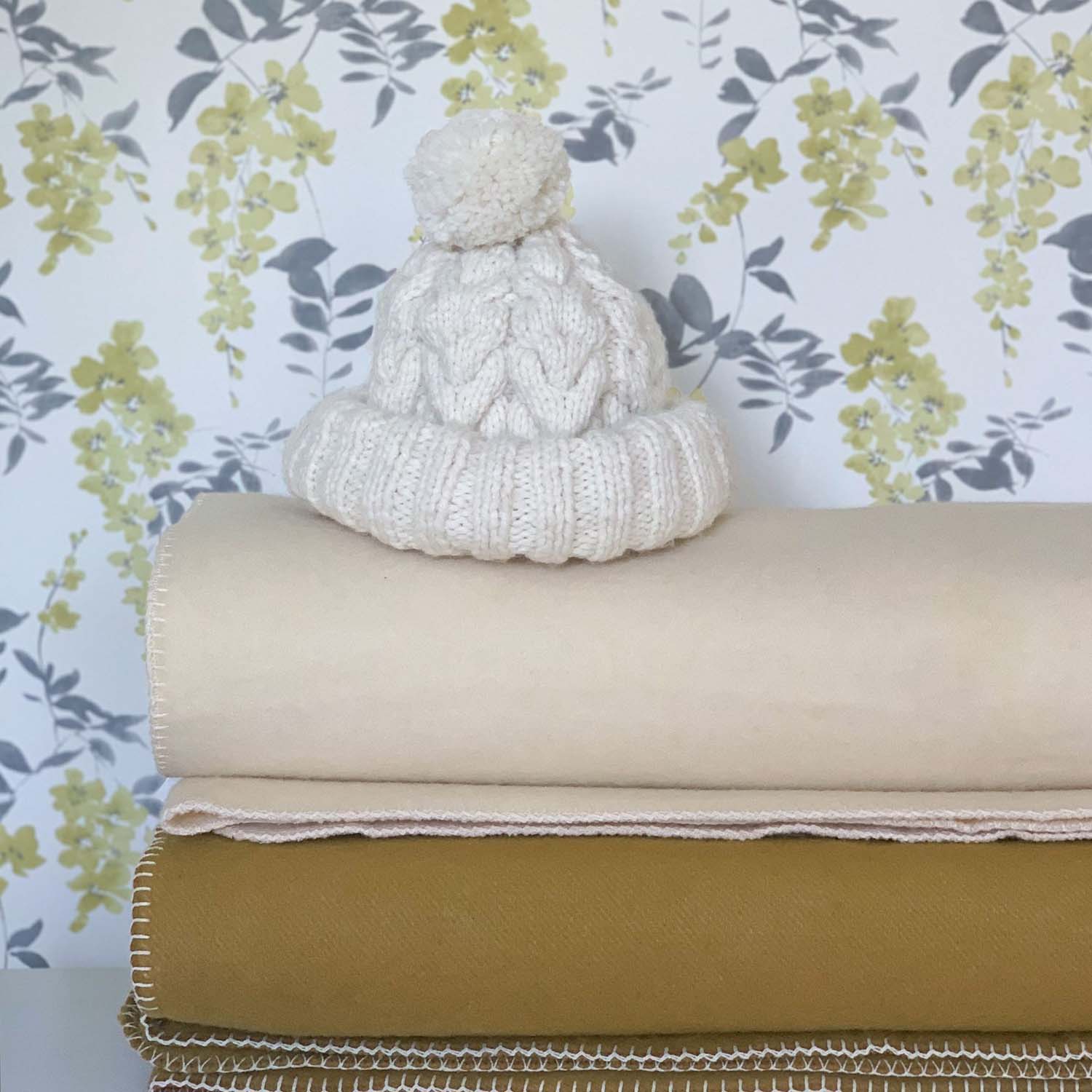 Linensmith Larosa Wool Blankets - Various Colours | The Bedspread Shop
